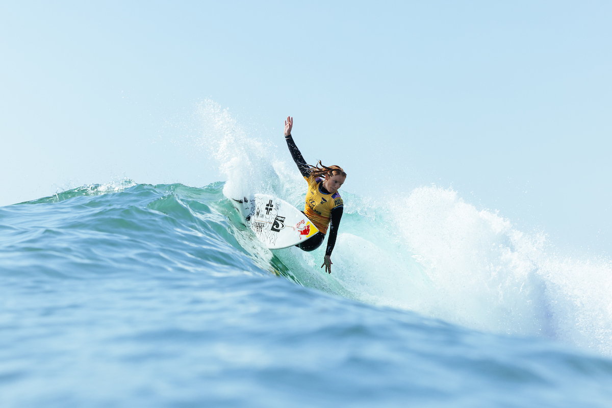Caitlin Simmers Makes History as Youngest World Surfing Champion at WSL ...